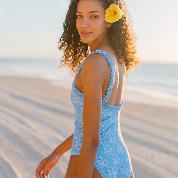 minnow: swim, clothing and accessories